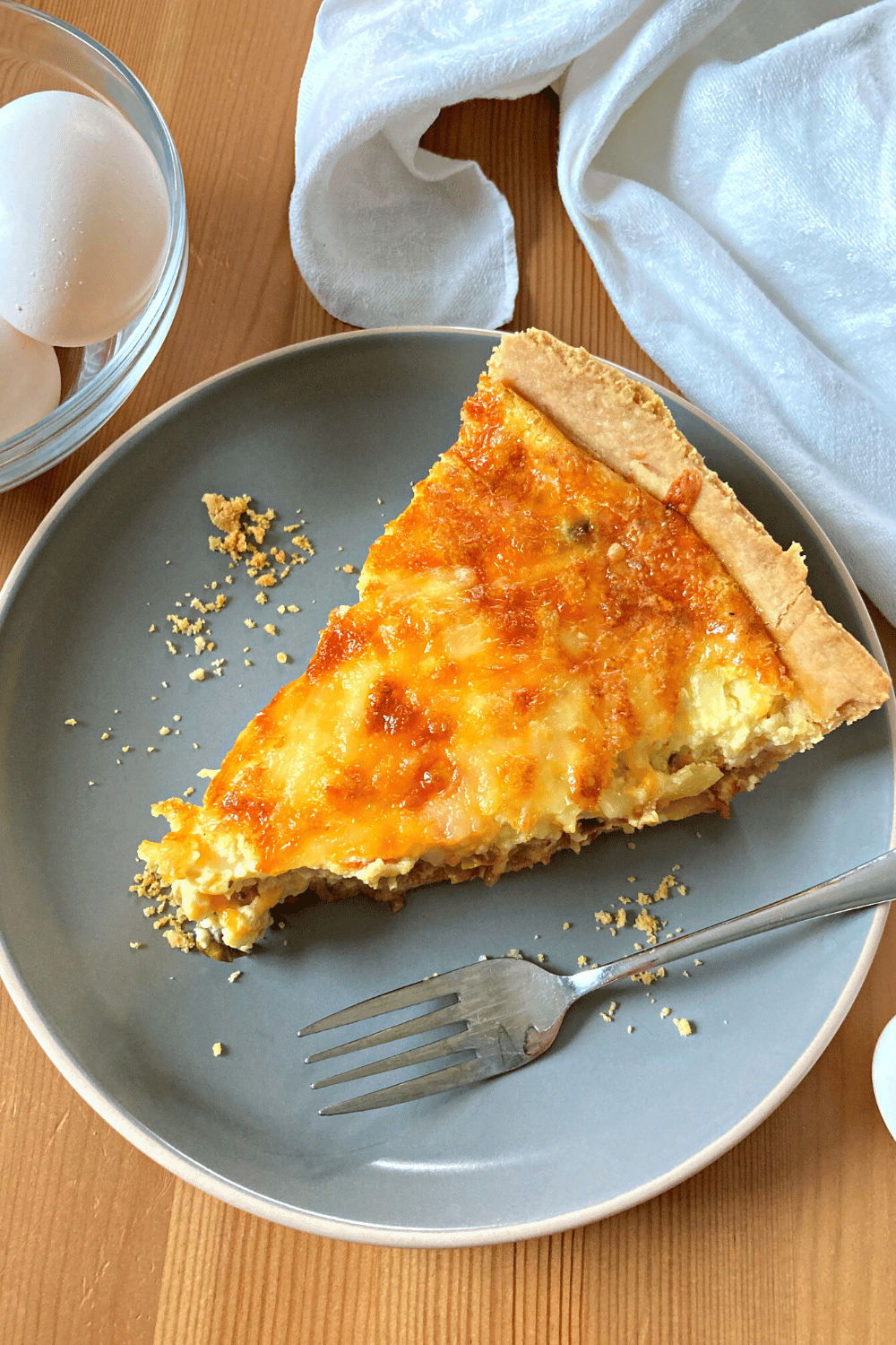 Easy Cast Iron Quiche Recipe with a Sourdough Crust - Simplicity and a ...